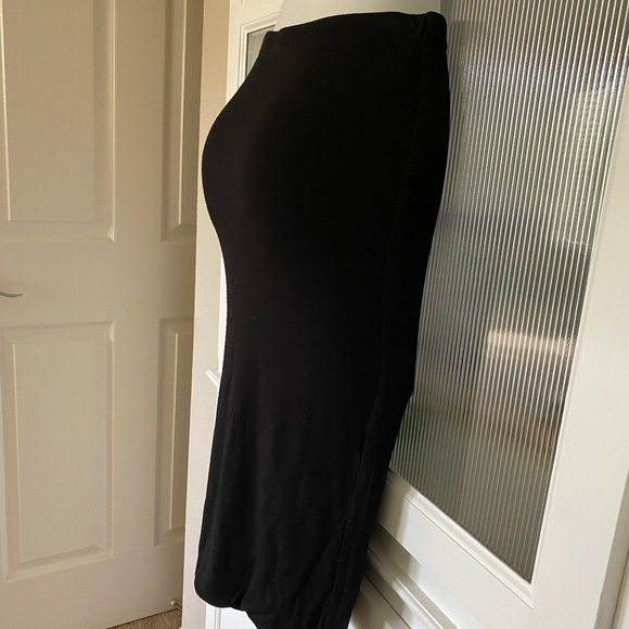 Skirts | Black Form Fitting Pencil Skirt | Poshmark